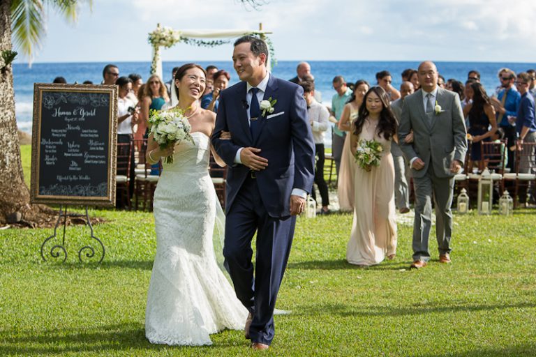Olowalu Plantation House Maui Wedding: Hanna + Gerald | Makena Weddings