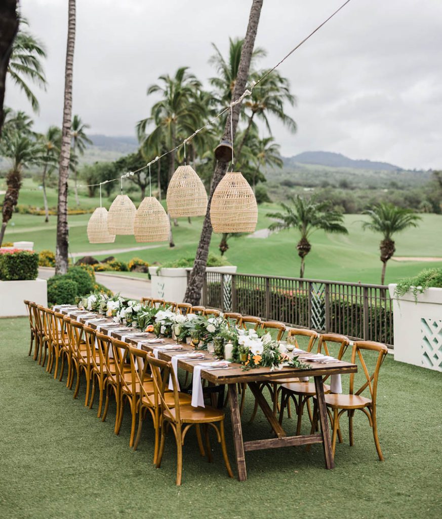 Modern Tropical Maui Wedding at Gannon’s Wailea | Makena Weddings